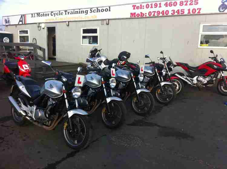 Photo 2 0 A1 Motor Cycle photo-2-0-a1-motor-cycle